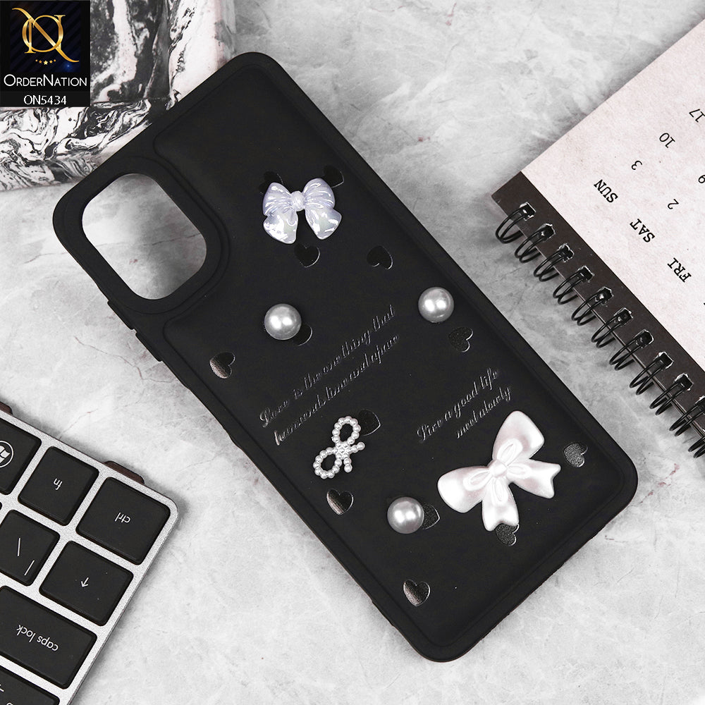Samsung Galaxy A06 Cover - Black - New Soft Silicone Case With Cute 3D ...